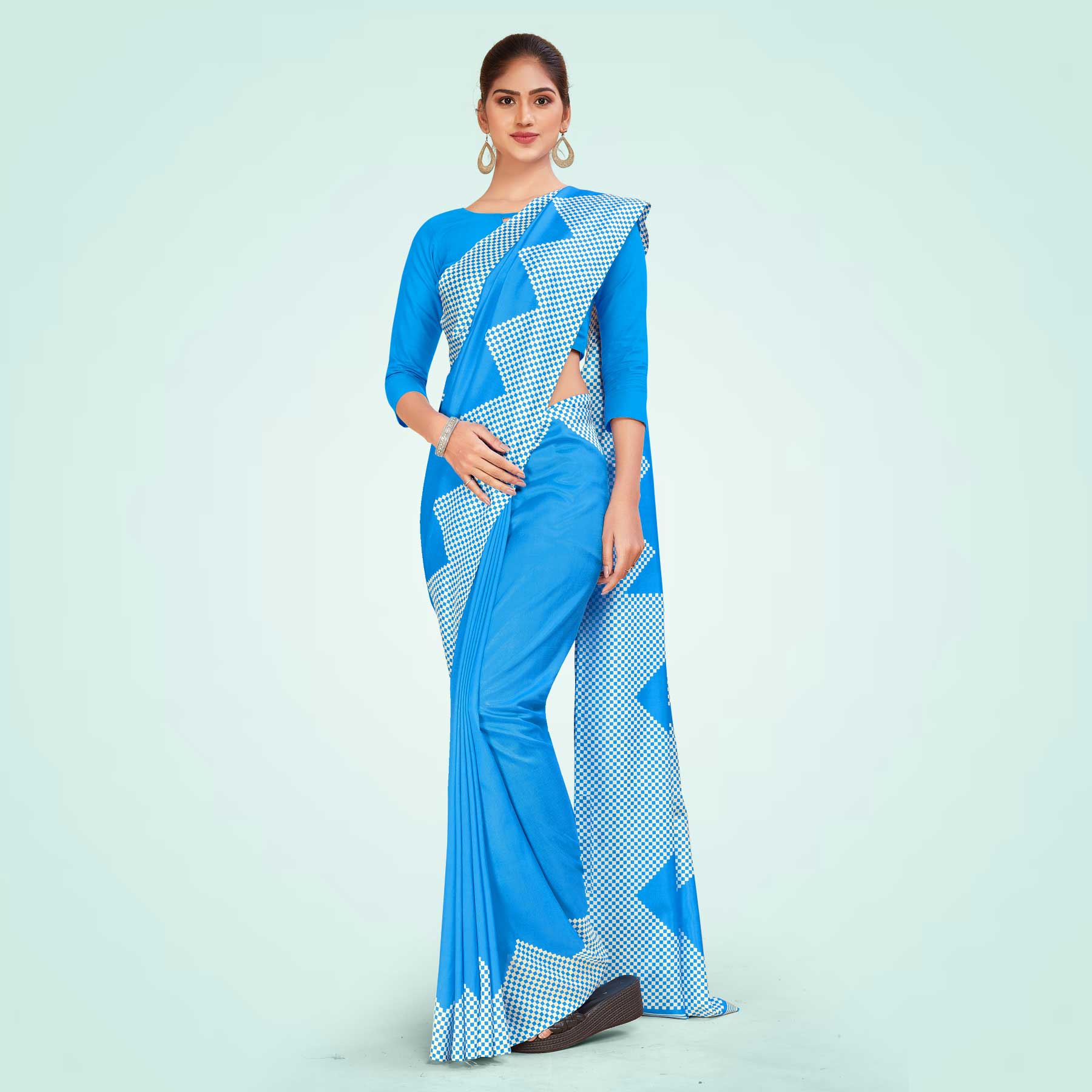 Women's Premium Mulberry Silk Plain Gaala Border Housekeeping Uniform ...
